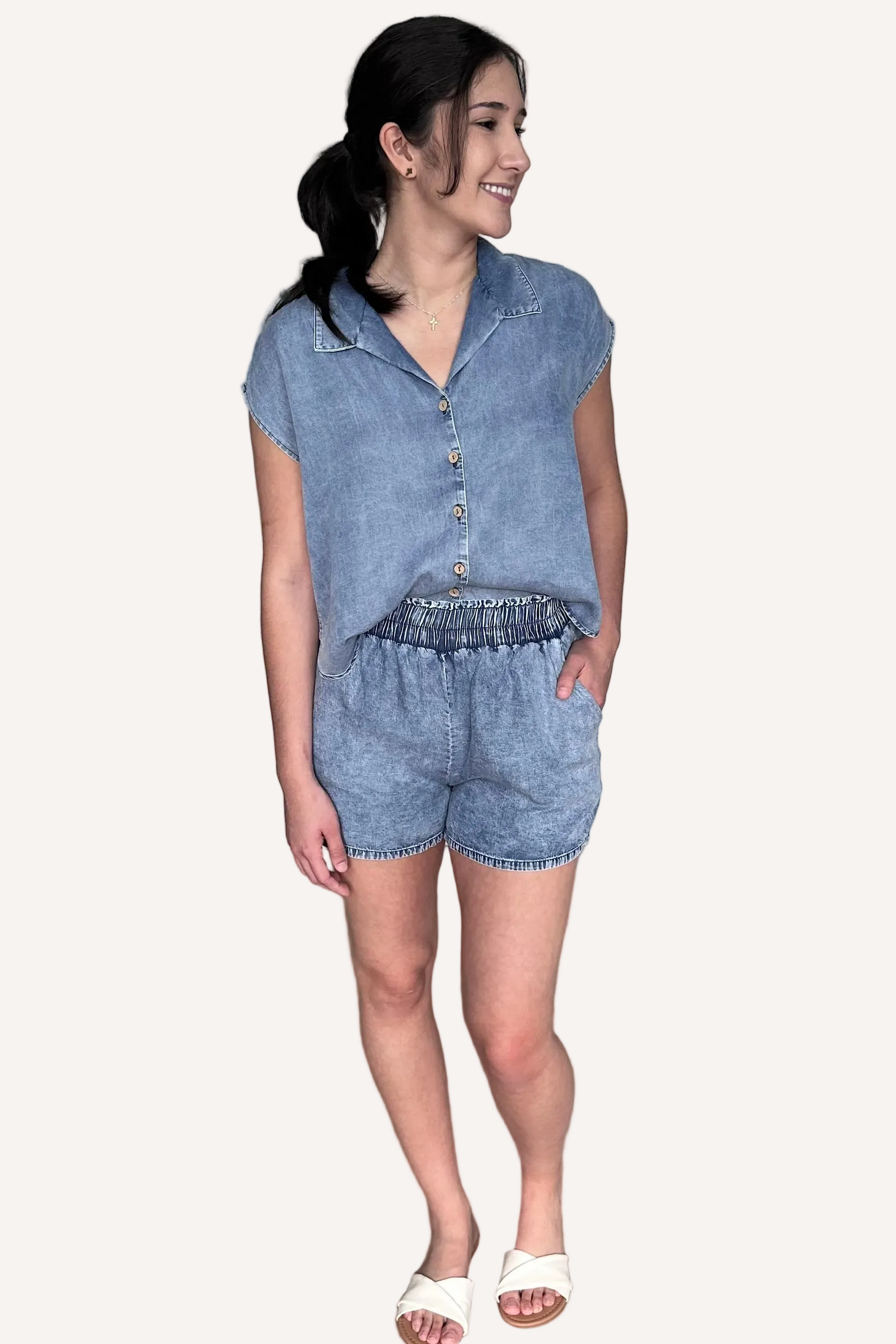 Nora Tencel Button-Down Top | 100% Tencel Shirt – Justyna Grace Boutique